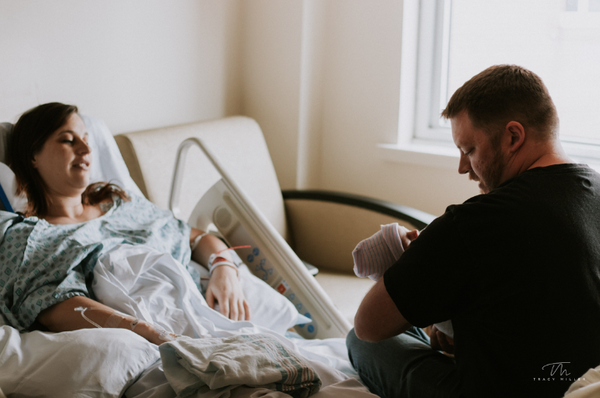 100 Photo Ideas for Your Baby's 'Fresh 48' in the Hospital