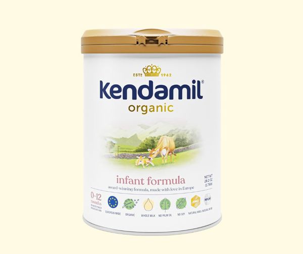 The Best Organic Baby Formulas of 2025 with Comparison Chart