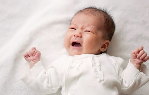 10 Reasons Your Newborn Baby Cries